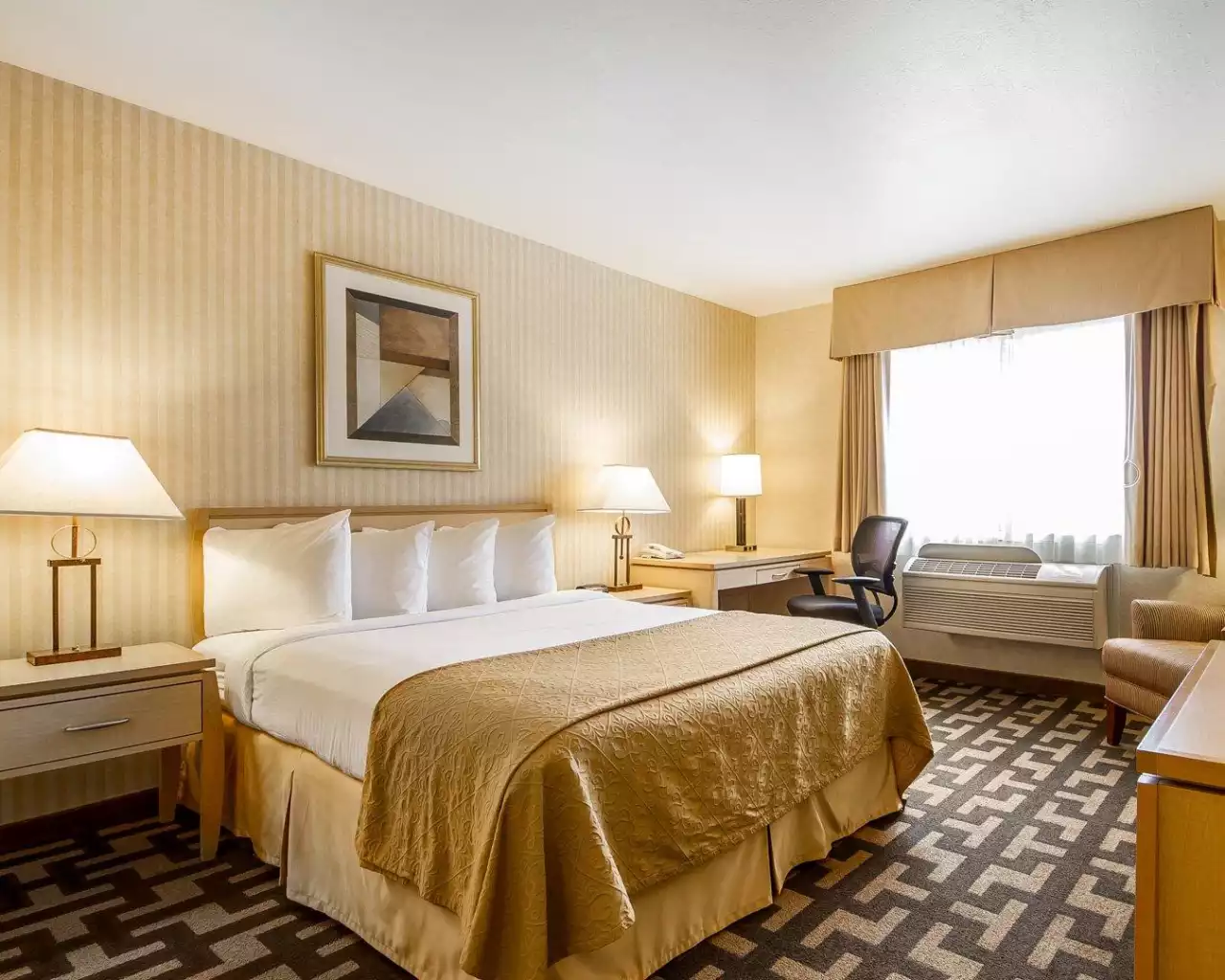 Petaluma Lodging with Free Wi-Fi - Quality Inn Petaluma-Sonoma